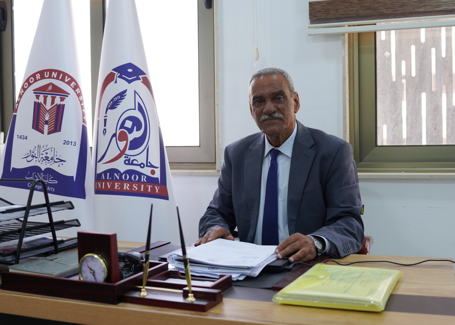 كلية الاداب - جامعة النور